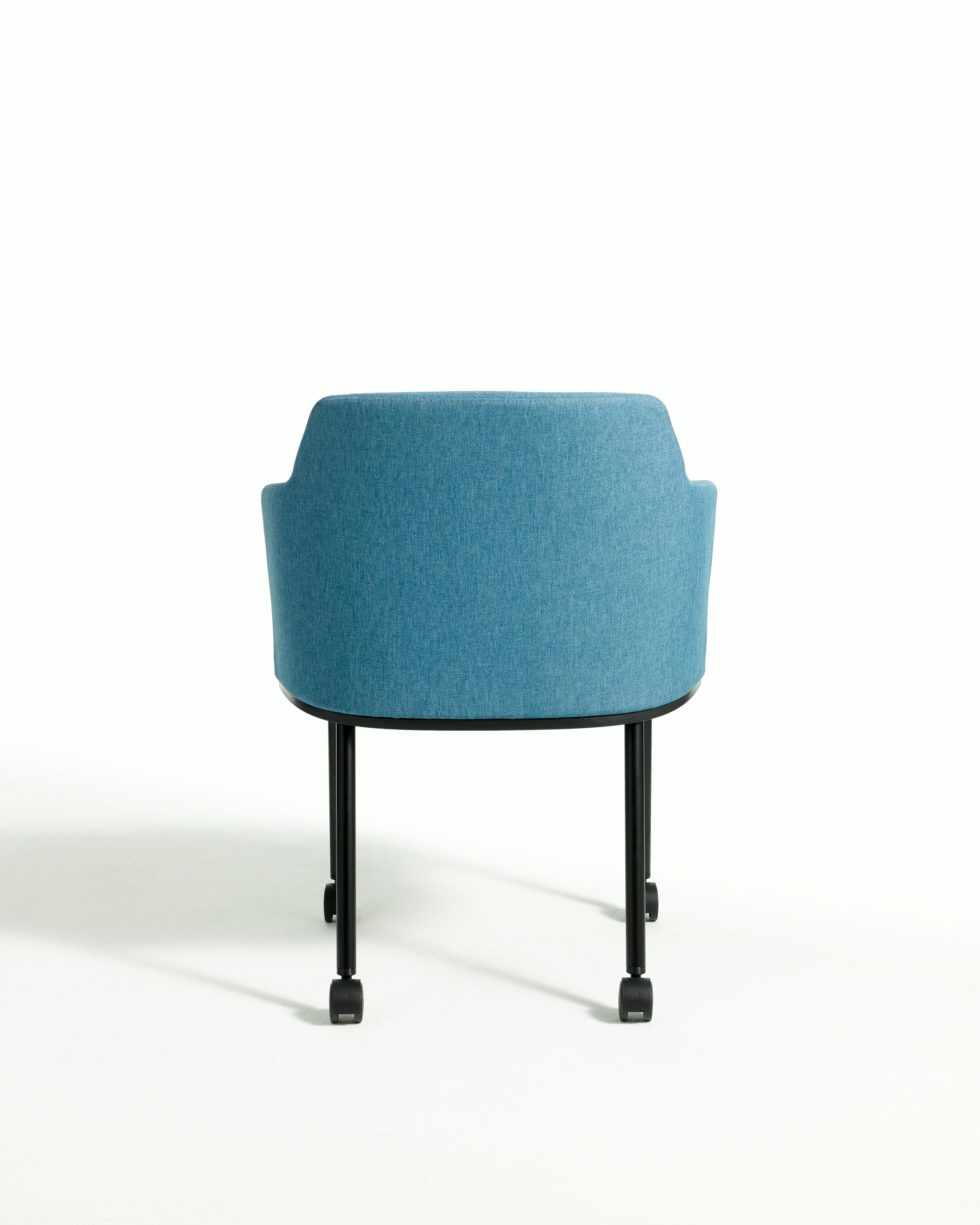 Remix Side Chair, Knoll | MillerKnoll