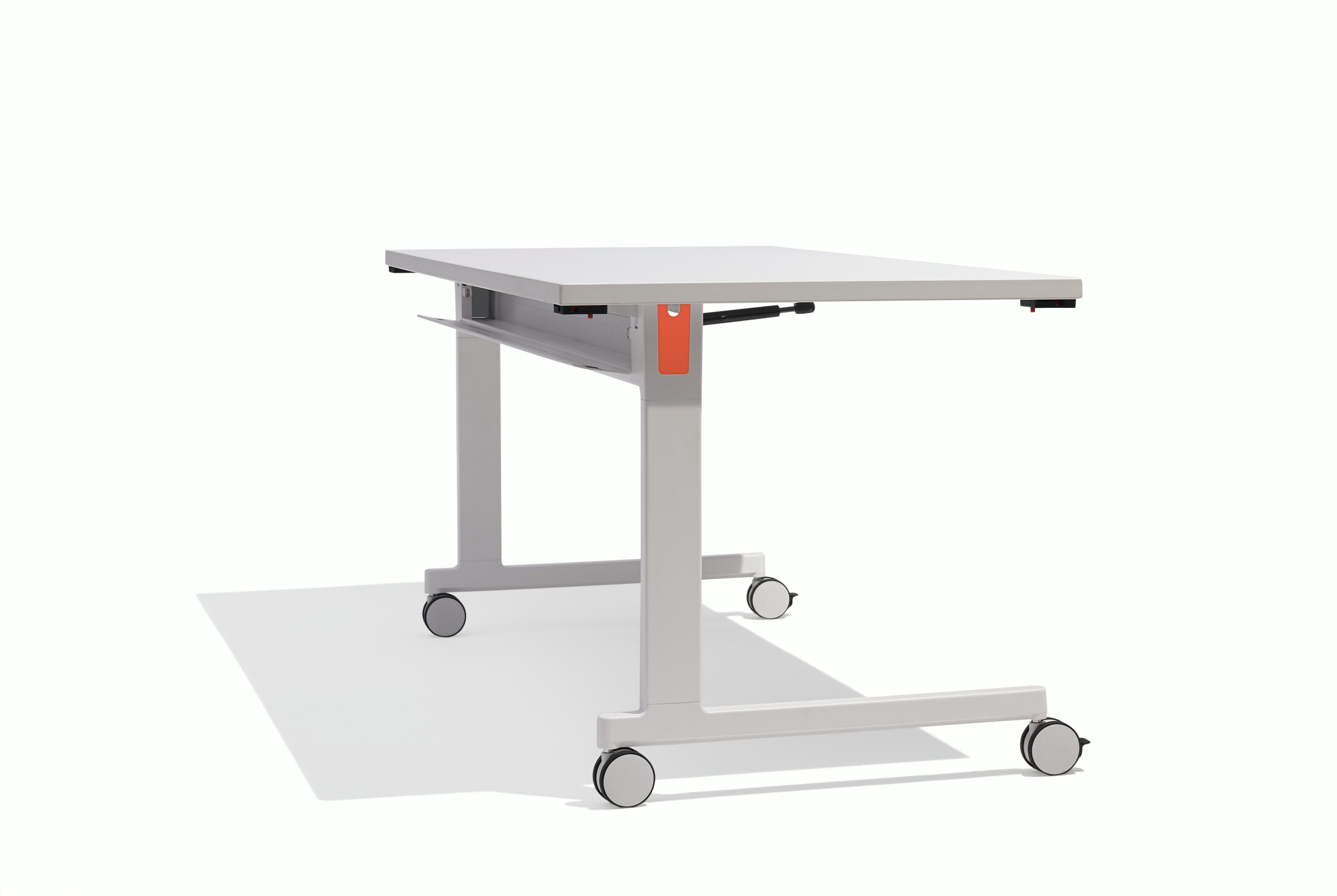 Pixel Tables, Knoll | MillerKnoll