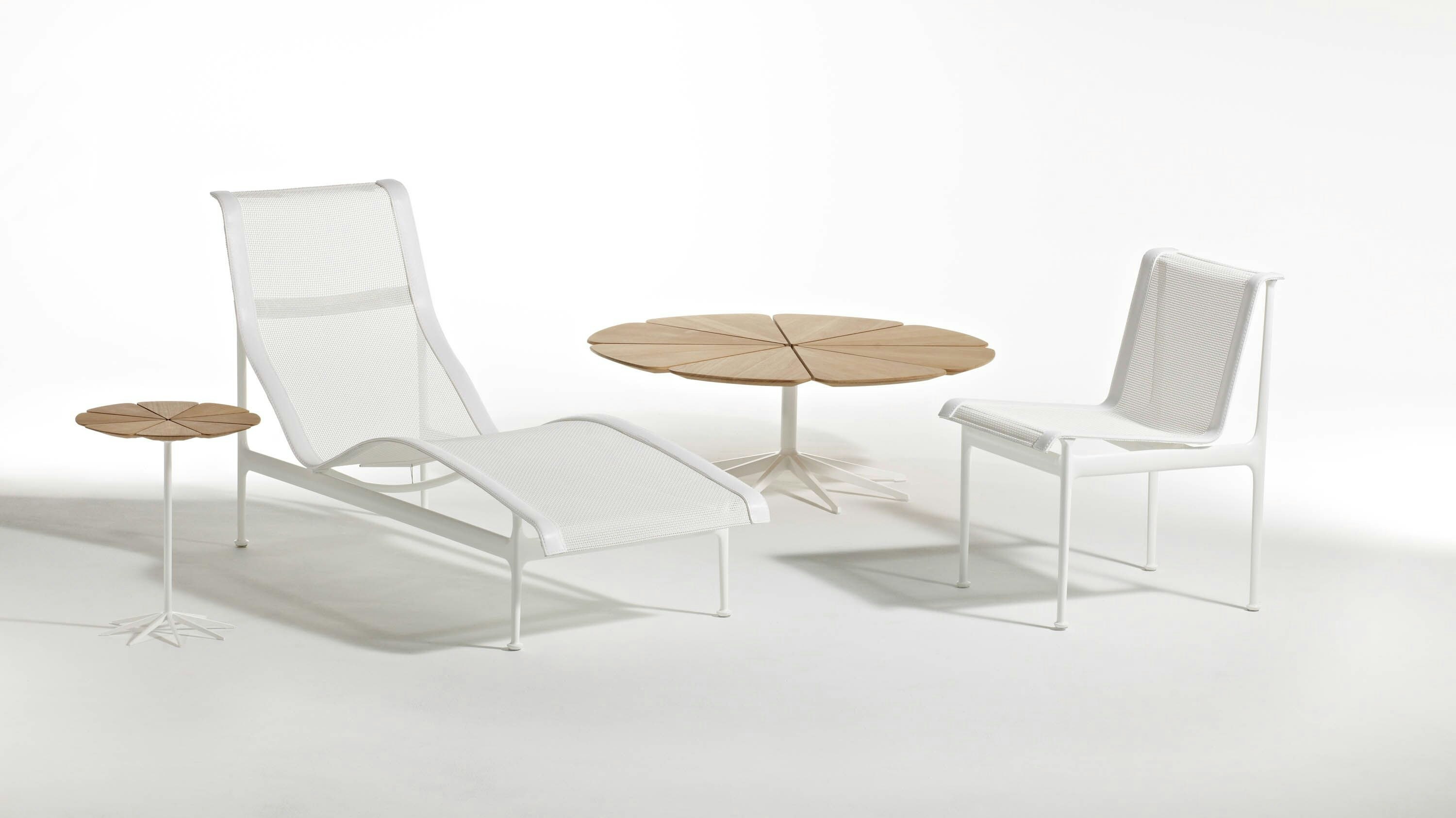 Petal® End Table - Original Design | Knoll