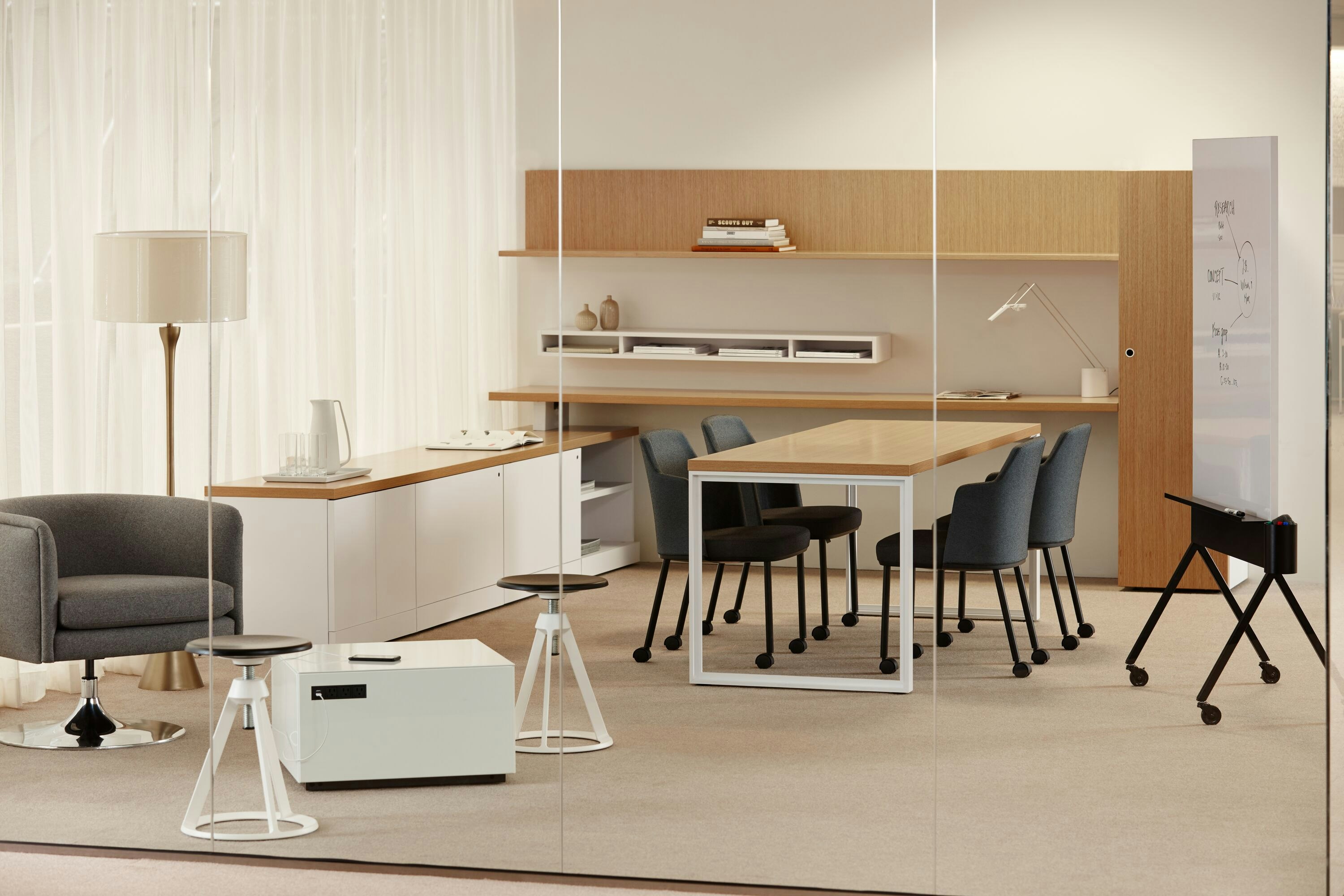 Scribe® Mobile Markerboard | Knoll