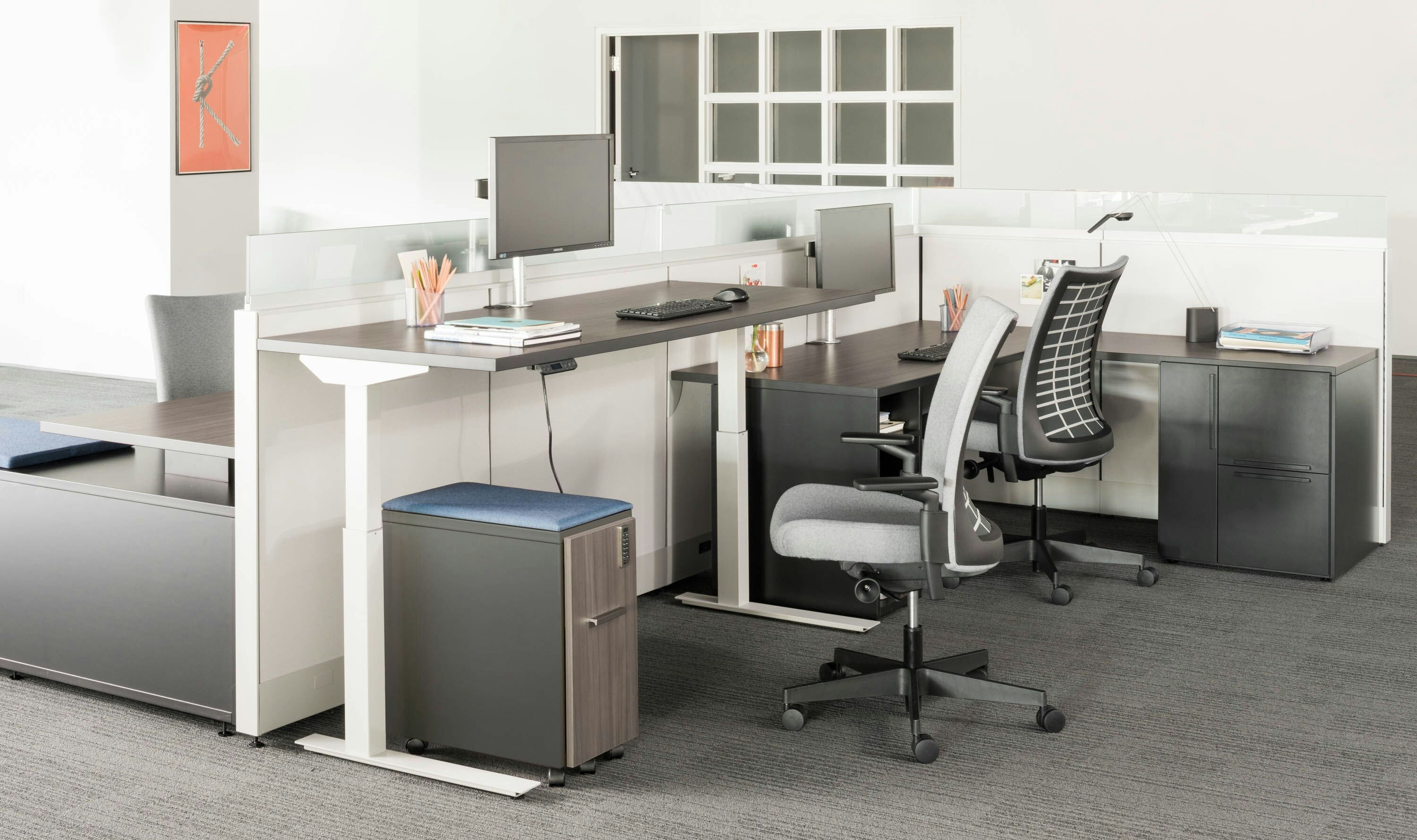 Tone™ Height-Adjustable Tables | Knoll
