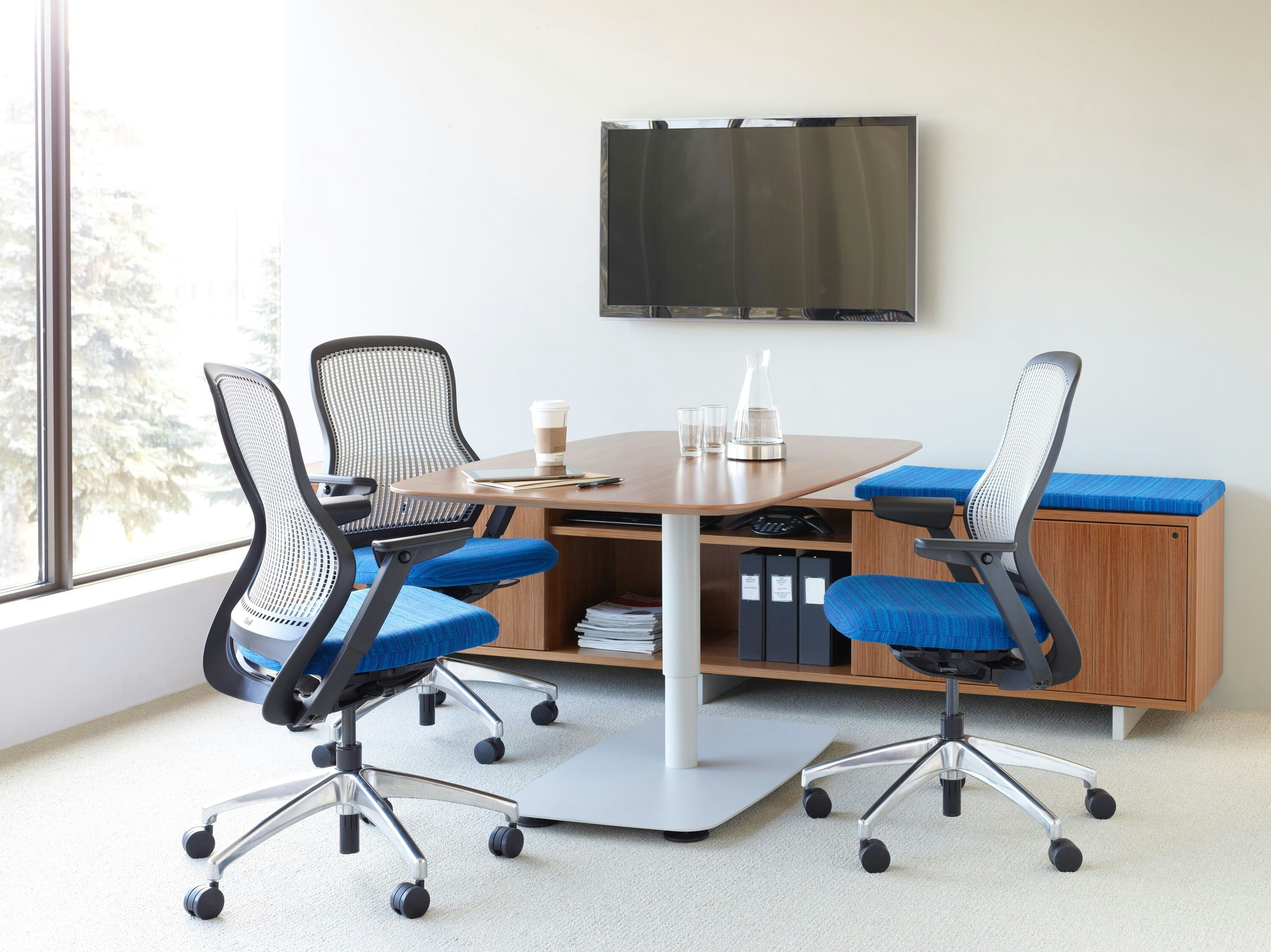 Reff Profiles™ Tables and Desks | Knoll